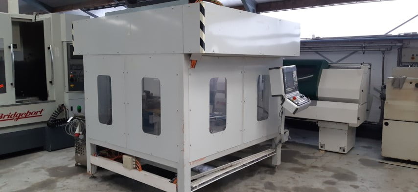 Berg 800x600x300xF5 | Hop Machines